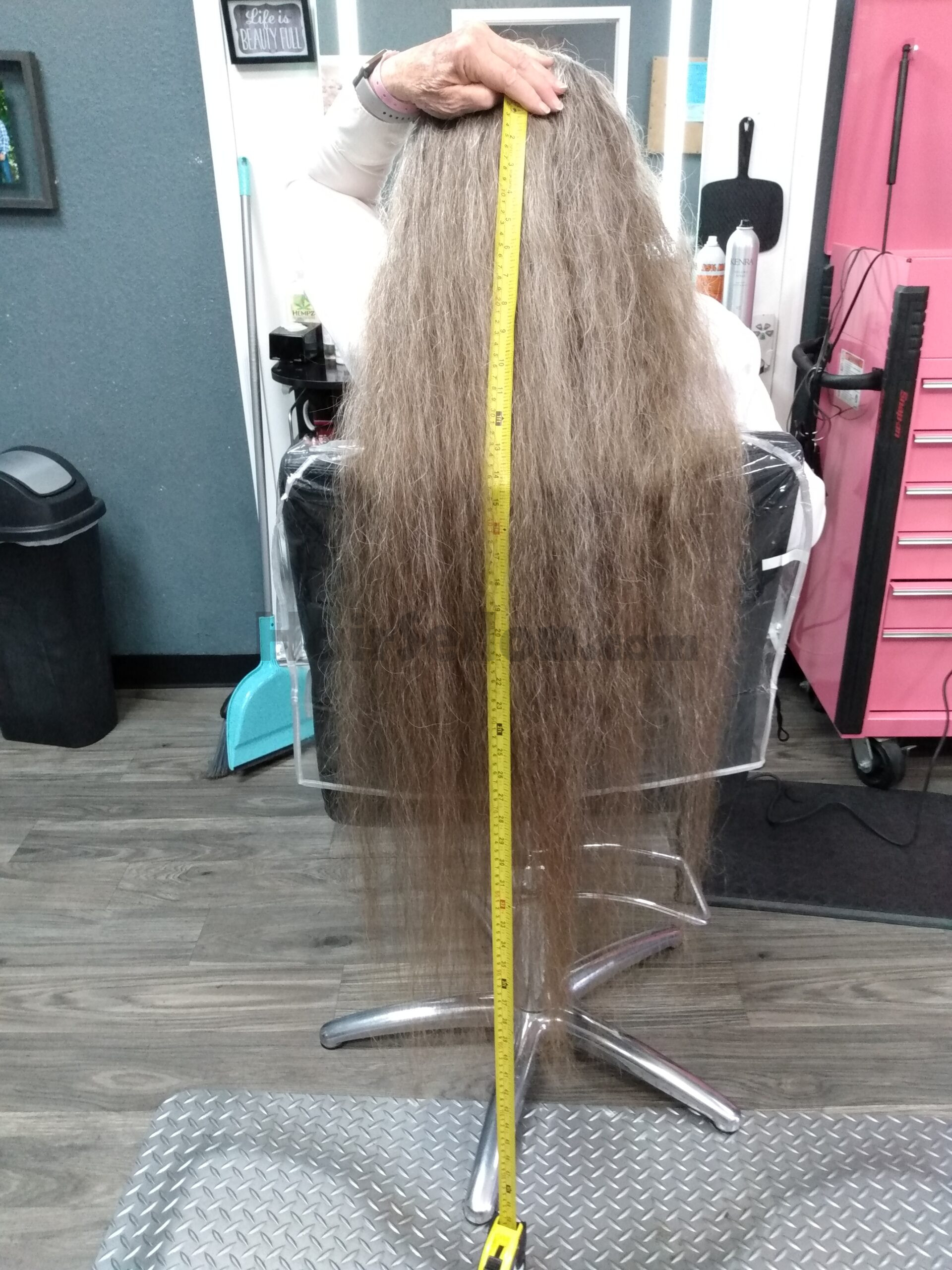 Long 25-30 inches of natural shades of blond hair - HairSellon
